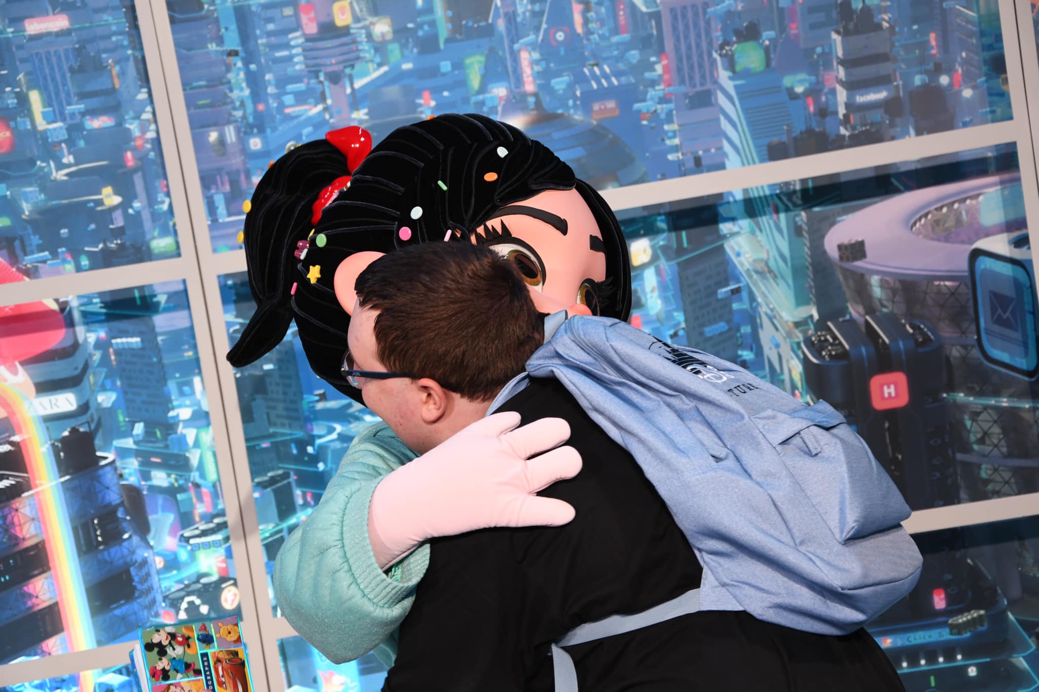 Vanellope Hug | WDWMAGIC - Unofficial Walt Disney World discussion forums
